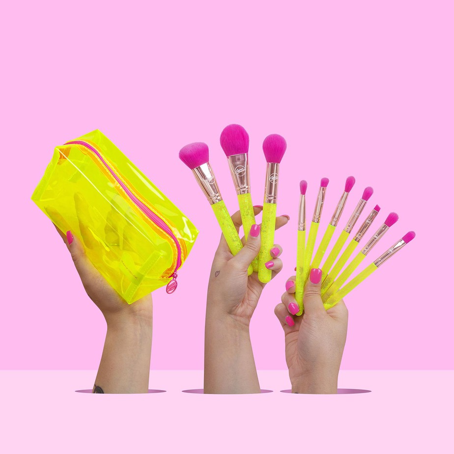 Neon Brush Set - Turn Up The BEAT - – Cosmic Brushes
